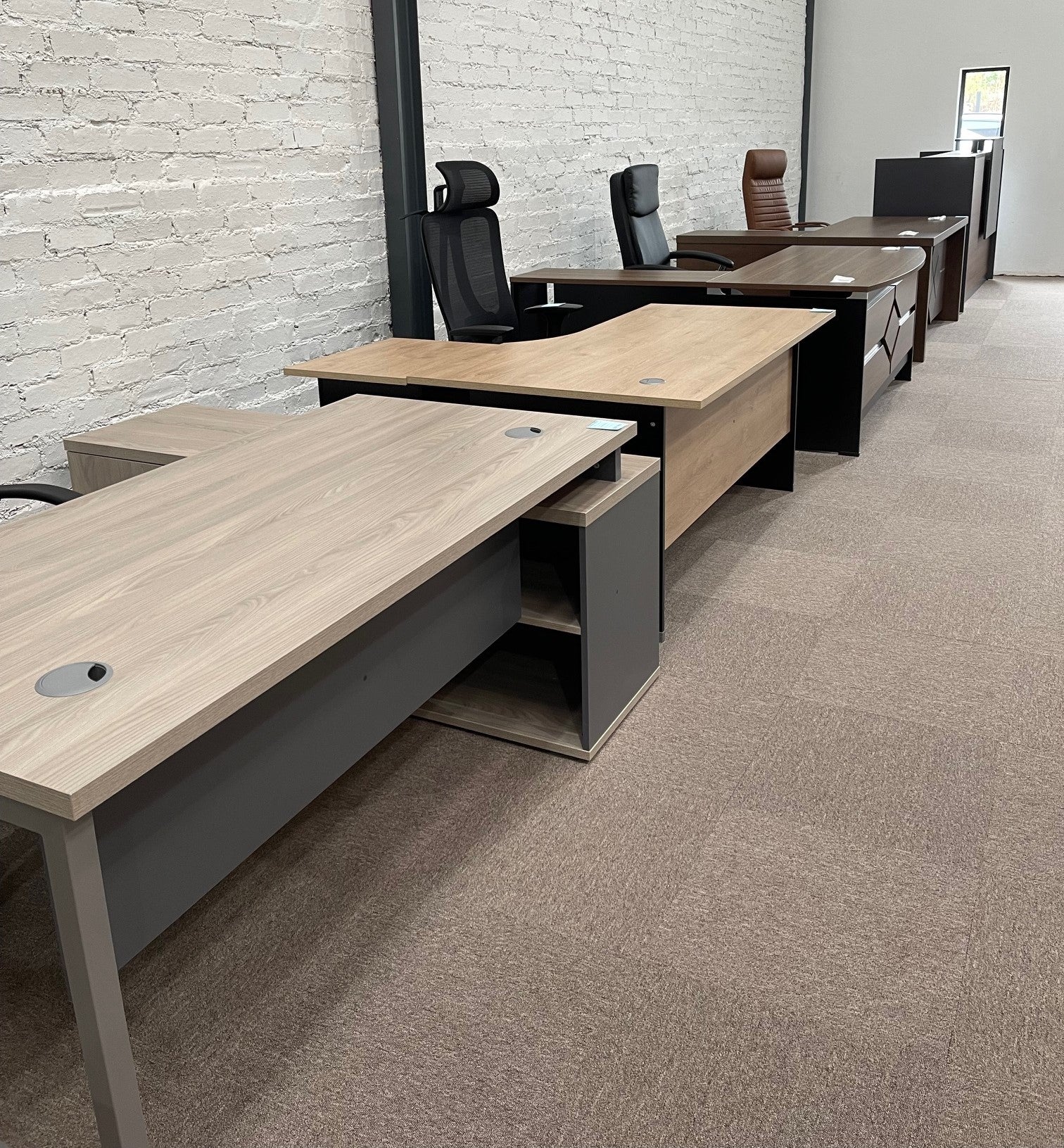 Modern Office - Office Furniture Gauteng, Desks Chairs and Steel